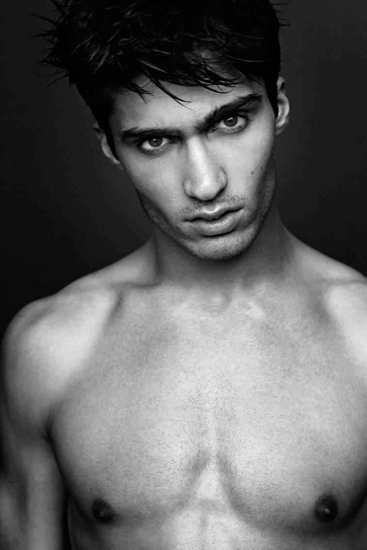 TE DORE: MALE MODELS / MARIO LONCARSKI BY MARCEL GONZALEZ-ORTIZ