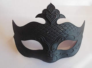 NysBiz: The Mirror Crack'd Mask Challenge
