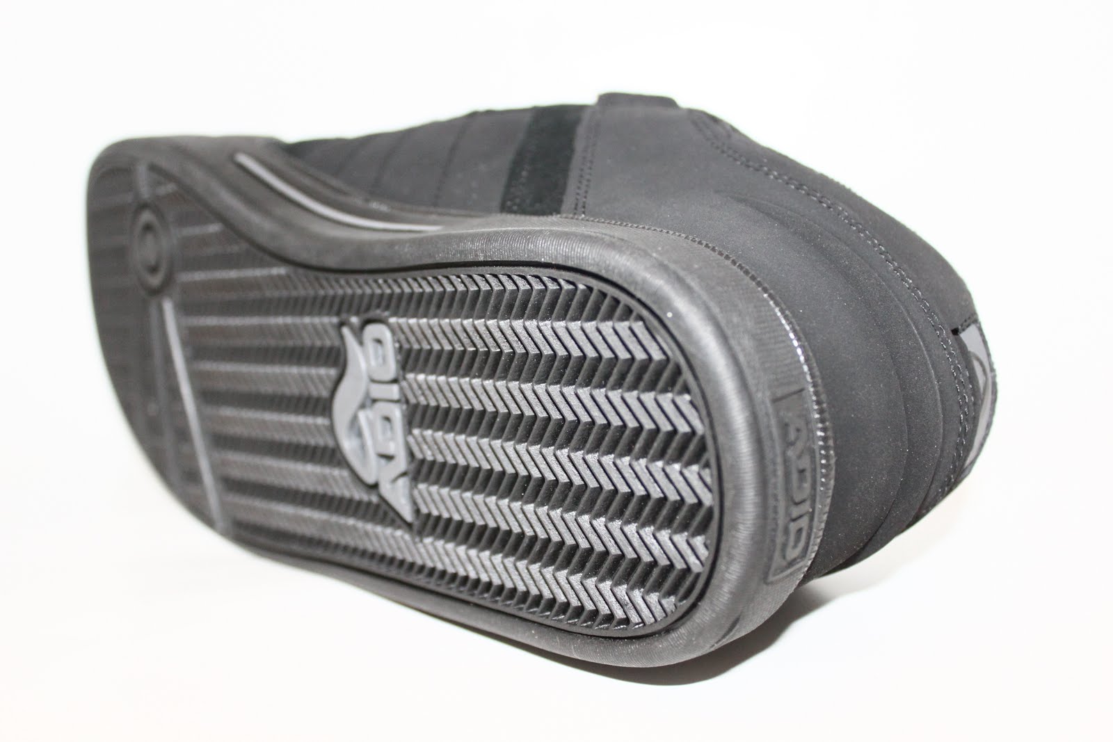 News and Updates: Brand New Adio shoes have arrived!