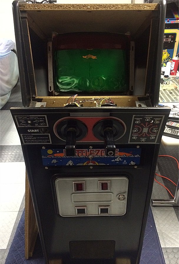 Tranquility Base Arcade: 2015