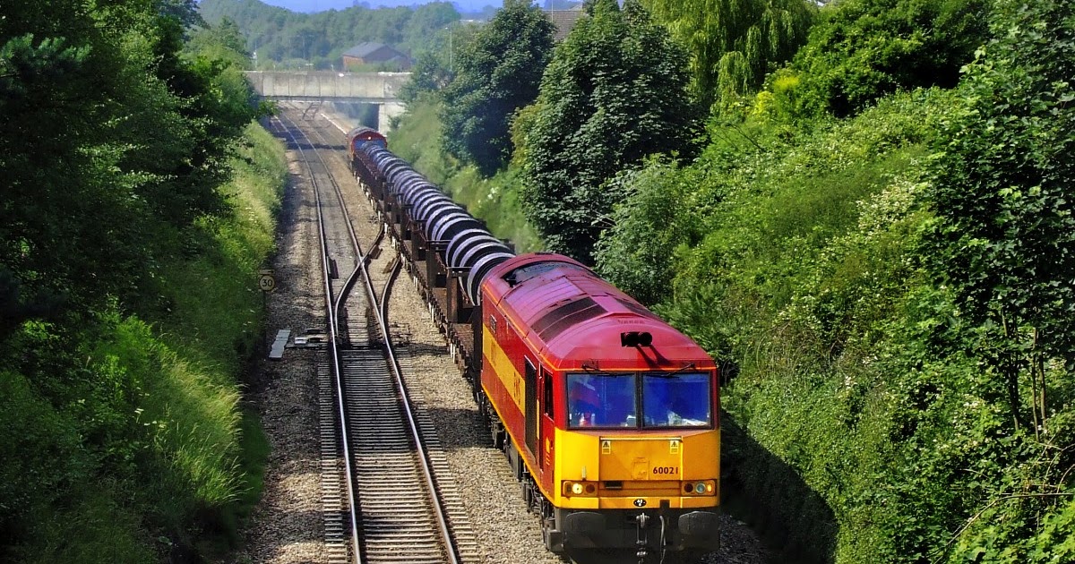 Info-Pictorial: EWS Traction in the Midlands | Rail Revisited