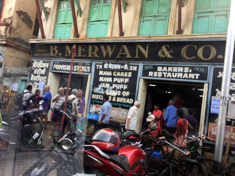 Shital's-Kitchen: Brun: Kadak Pav