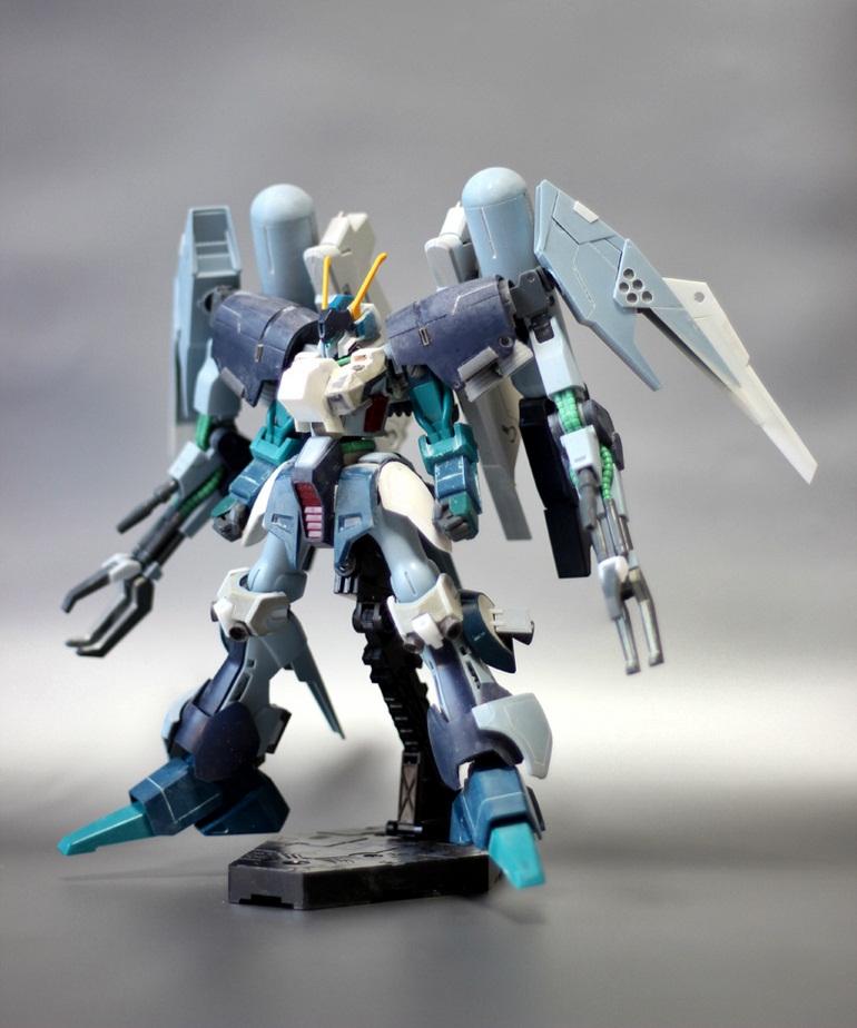 Hobbies Gundam: Gundam 1/144 Byarlant Custom