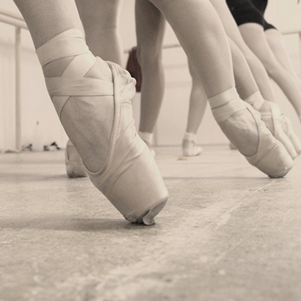 Mundo Bailarinístico - Blog de Ballet: Ballet Adulto - Posso usar pontas?