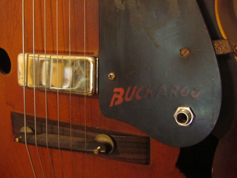 Workshop: Floating Archtop Pickup Install