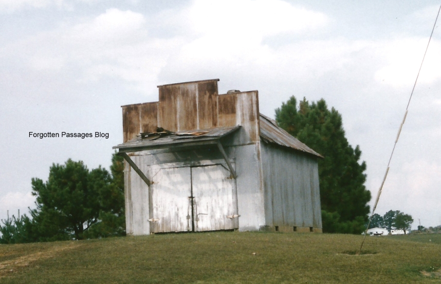 Forgotten Passages: Remembering Our Old Grocery Stores