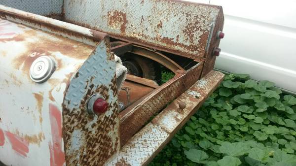 Did Run When Parked: 1955 Powell Truck - DailyTurismo