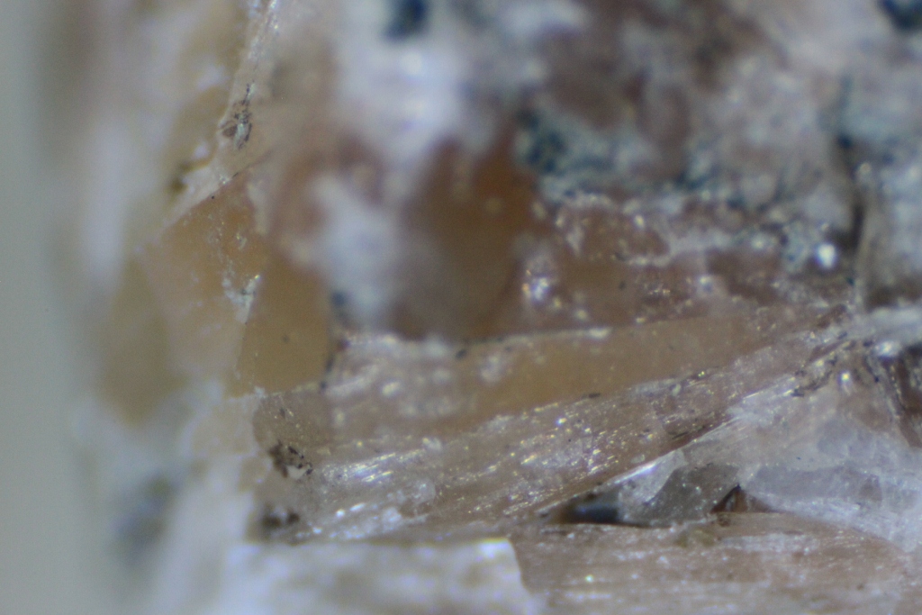 Practical Microscopy: Granites from Vulcan Material Company Kennesaw ...