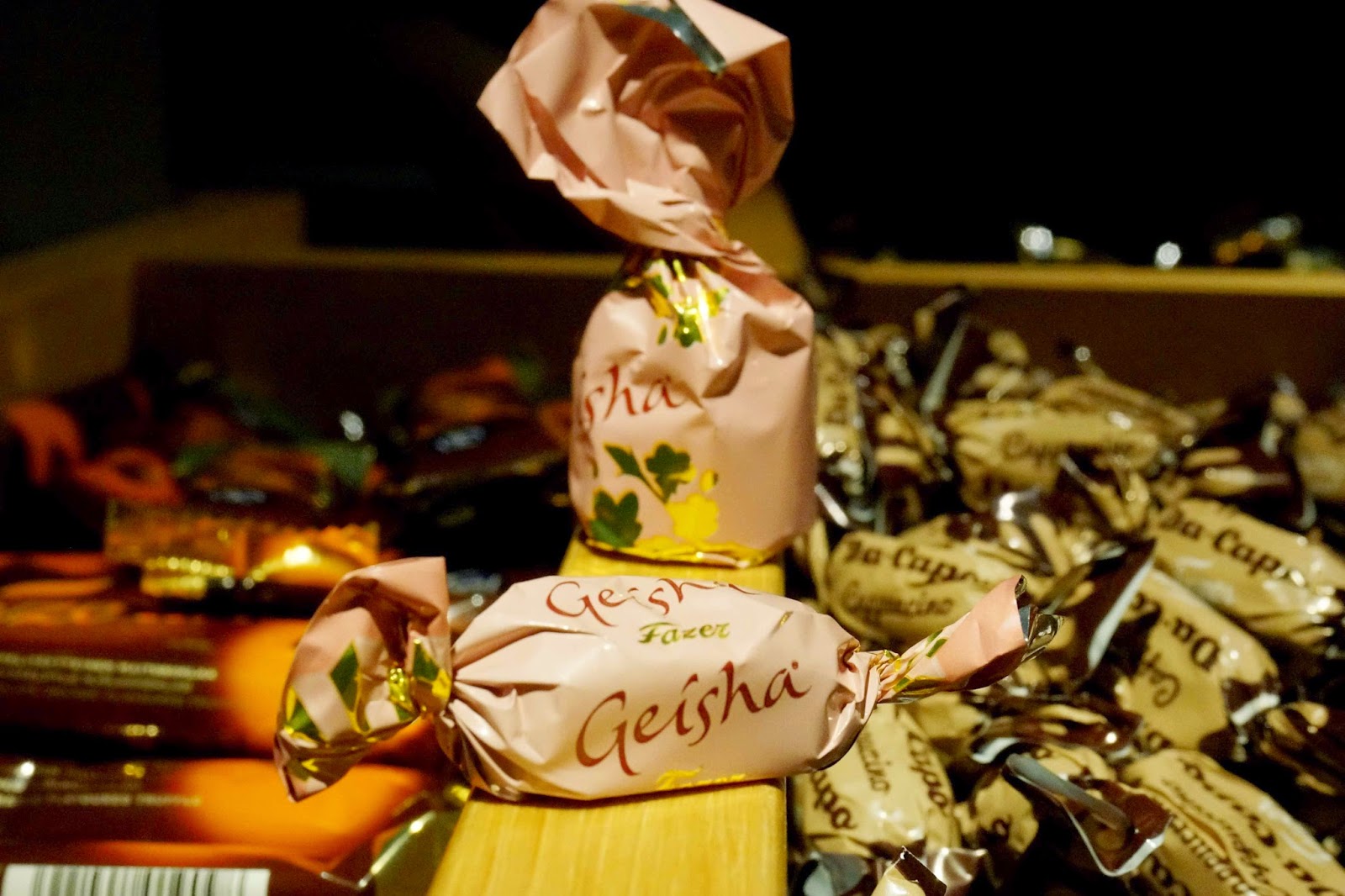 這裡18巷 | Galerie18 : 芬蘭 Fazer Chocolate Factory 巧克力觀光工廠