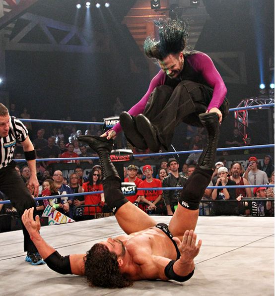 Slam Zone: TNA Impact Wrestling 12/1/2012