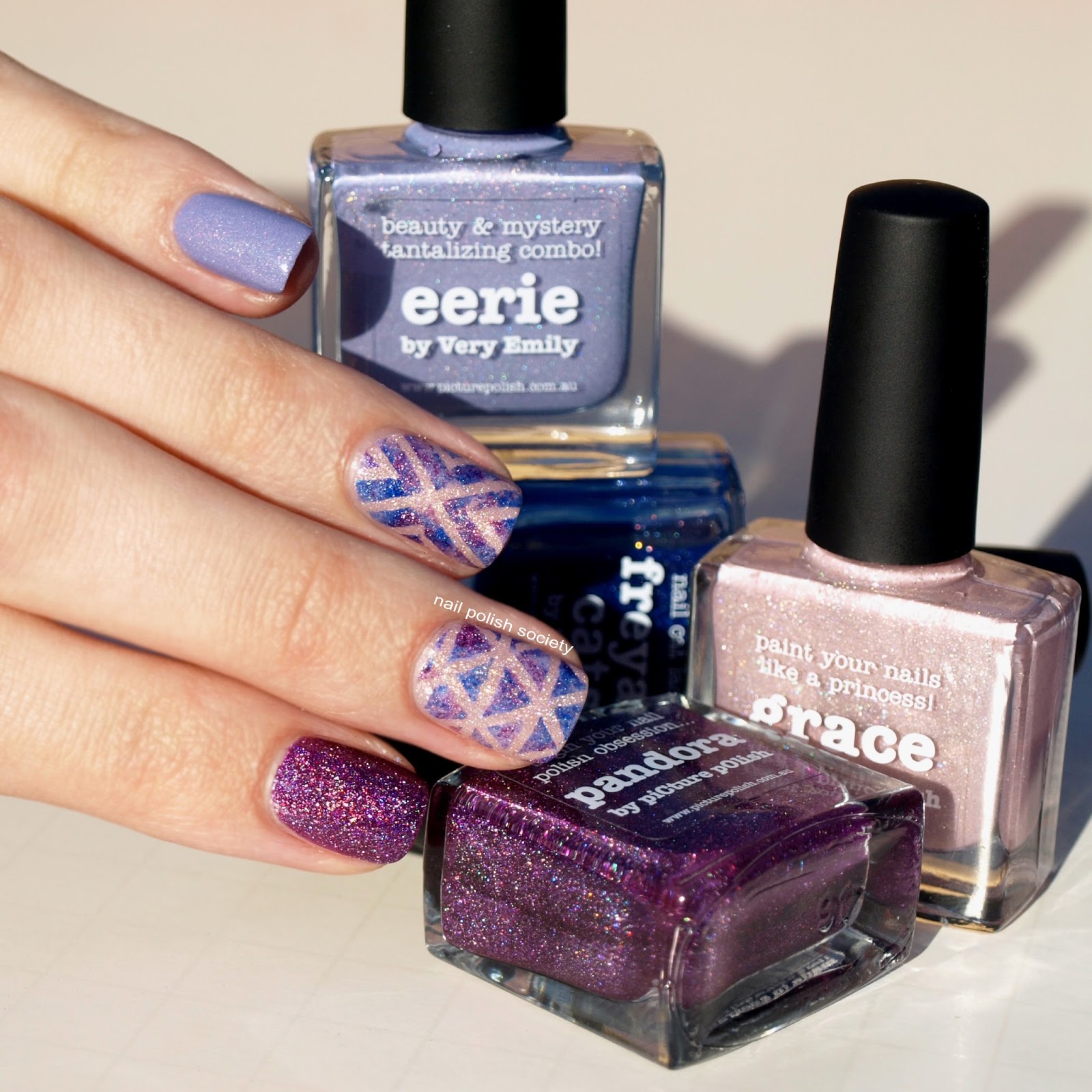 Nail Polish Society: PiCture POlish Nail Art Quarterly 2