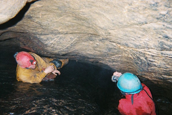 Mercurius Atticus: CAVERN CRAWL