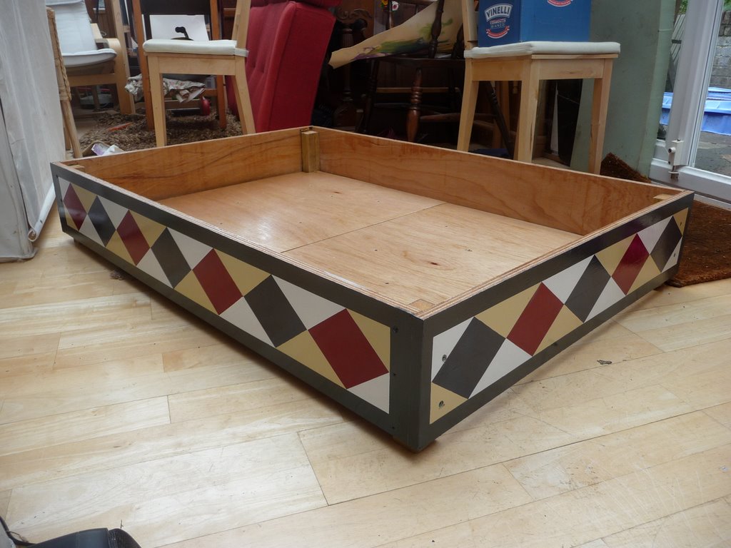 HERBIE!: New roof box finished in time for cruise