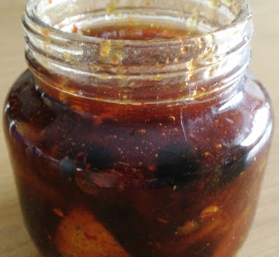 Instant Lemon & black raisins sweet n sour pickle ( lonche ) - Sakas Aahaar