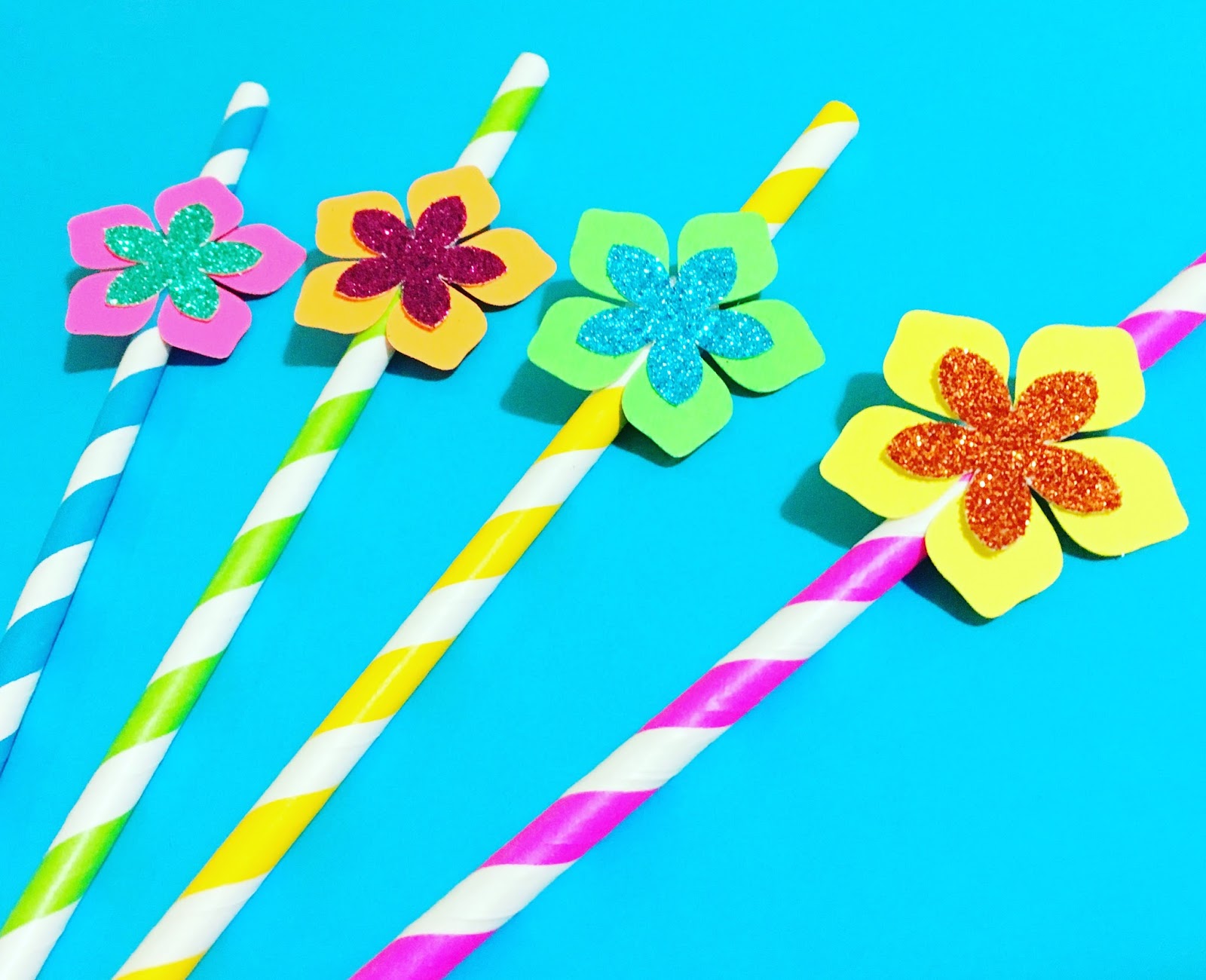 Handcrafted Artisan: Christmas in July craft challenge Day 24 and Meet ...