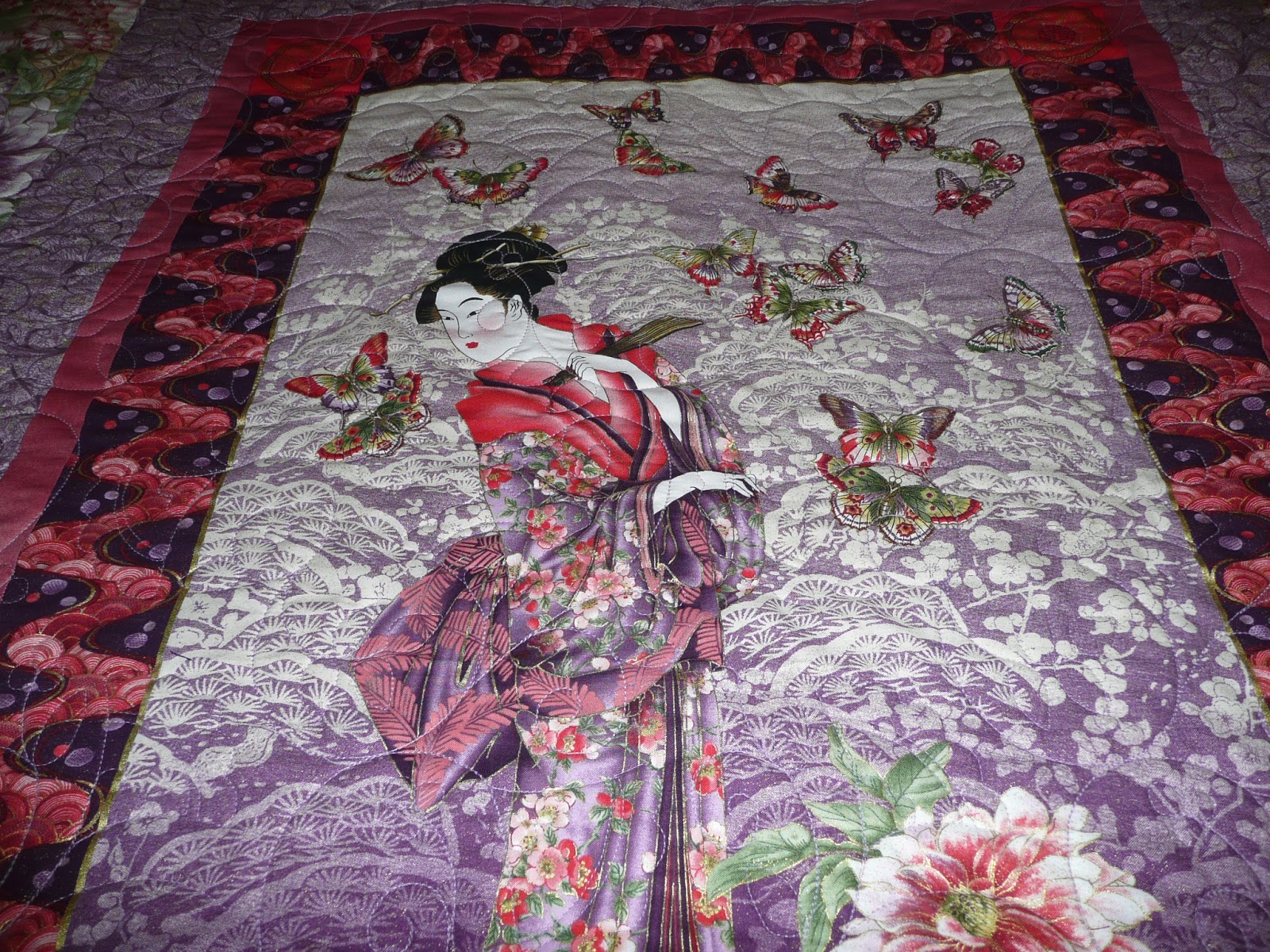 Acorn Ridge Quilting: Andrea's Geisha Quilt