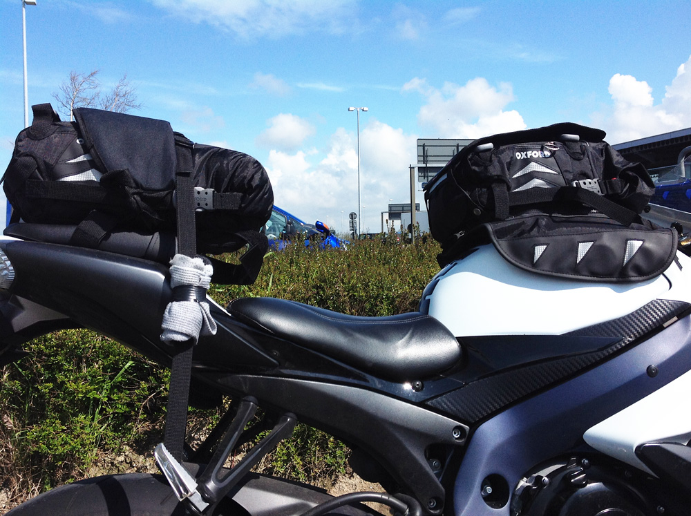 Oxford Roll Top RT15 Waterproof Luggage Review - Momentum Blog