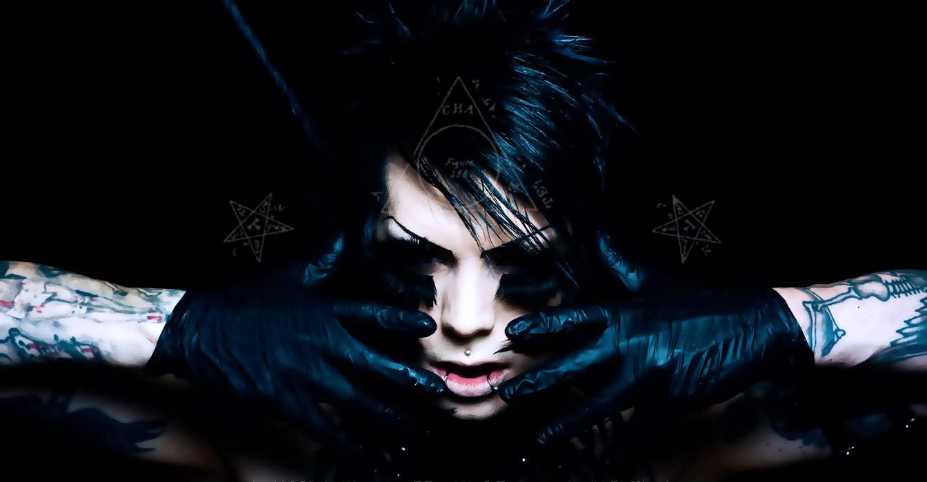 Interview: Psyclon Nine ~ INTRAVENOUS MAGAZINE: Your daily dose of ...