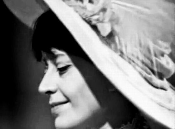 Amintiri din teatrul romanesc: A trecut un inger...