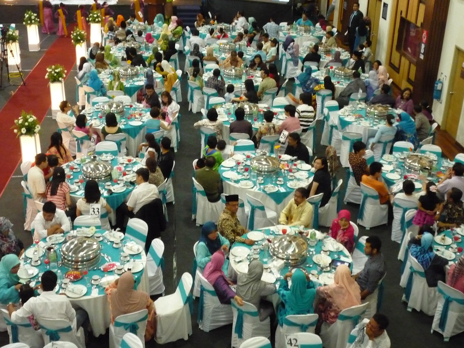 Majlis ini berlangsung di Dewan TTDI dan Dewan Masjid UNITEN