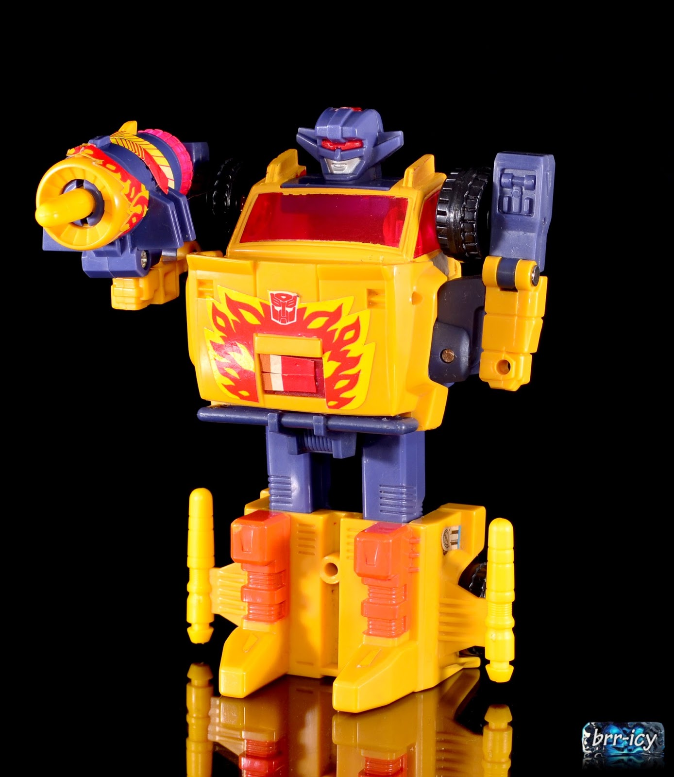 Brr-icy's Transformers Reviews: Small Turbomasters: Boss, Scorch ...