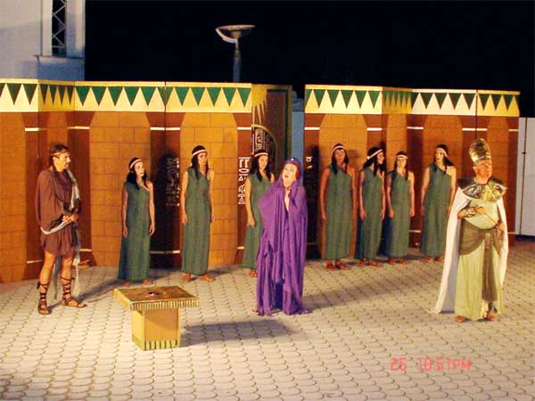 ΘΕΑΤΡΟ "ΘΥΜΕΛΗ-ΕΛΛΗΣ ΒΟΖΙΚΙΑΔΟΥ"