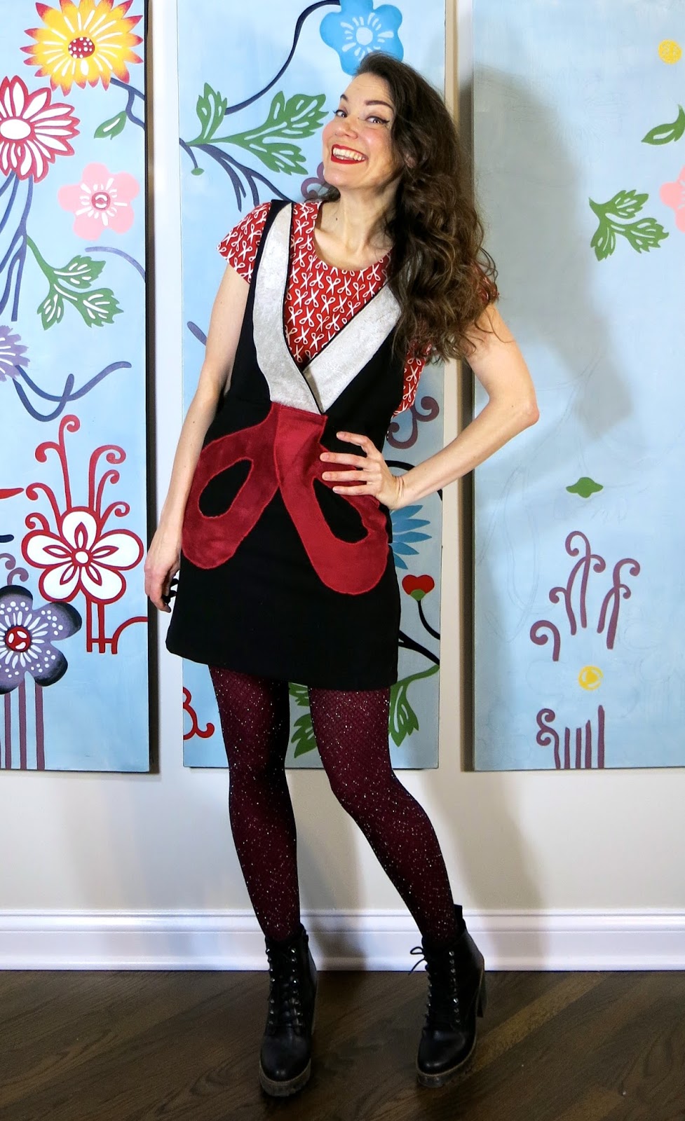 Cassie Stephens: DIY: The Scissor Dress Cassie Stephens: DIY: The Scissor Dress