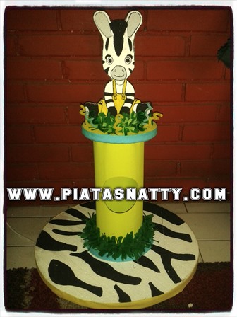 PIÑATAS NATTY @pinatas_eventos.natty: PIÑATA CEBRA ZOU