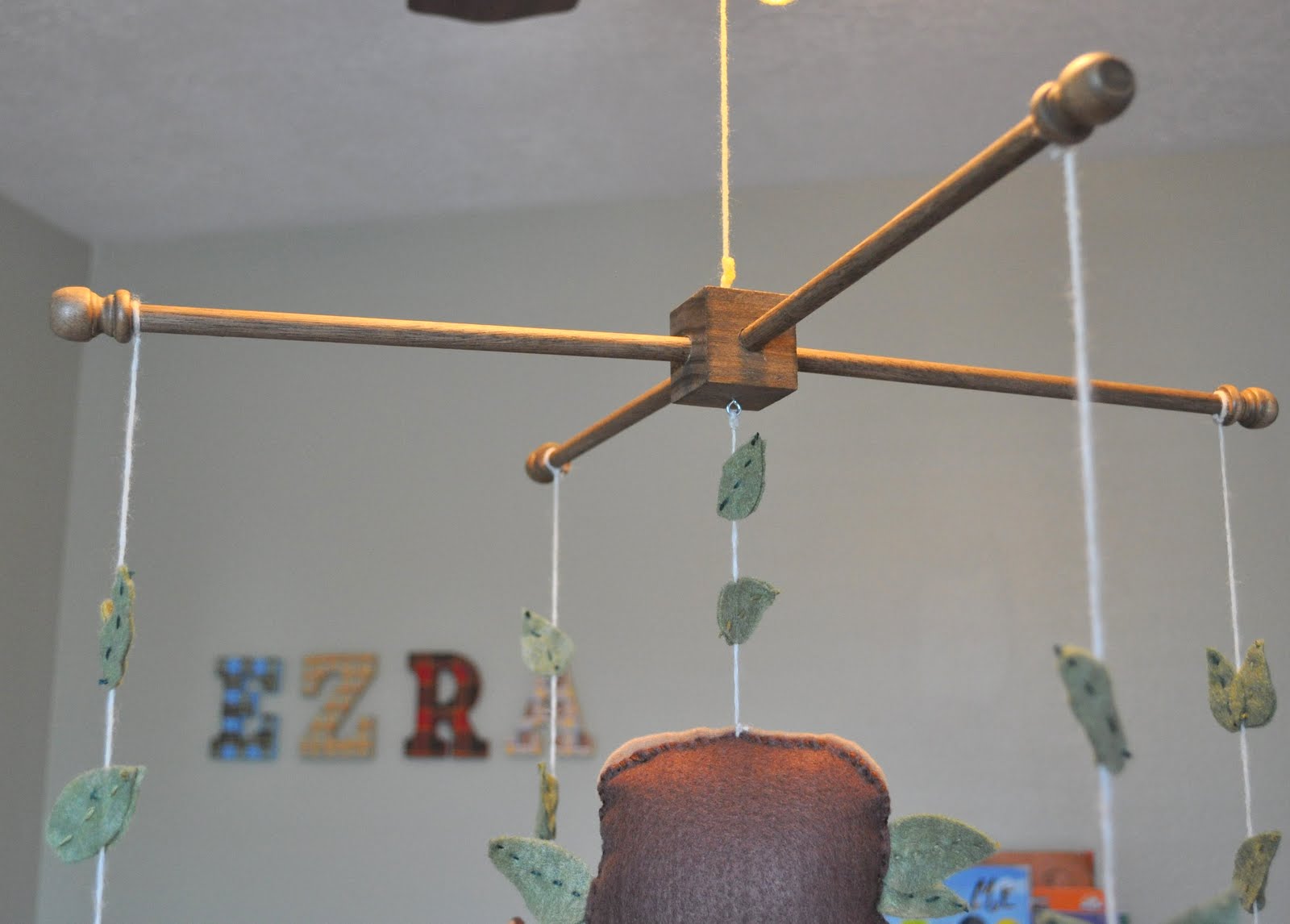 Wood you like to craft?: Woodland Baby Mobile- Sassy Sanctuary