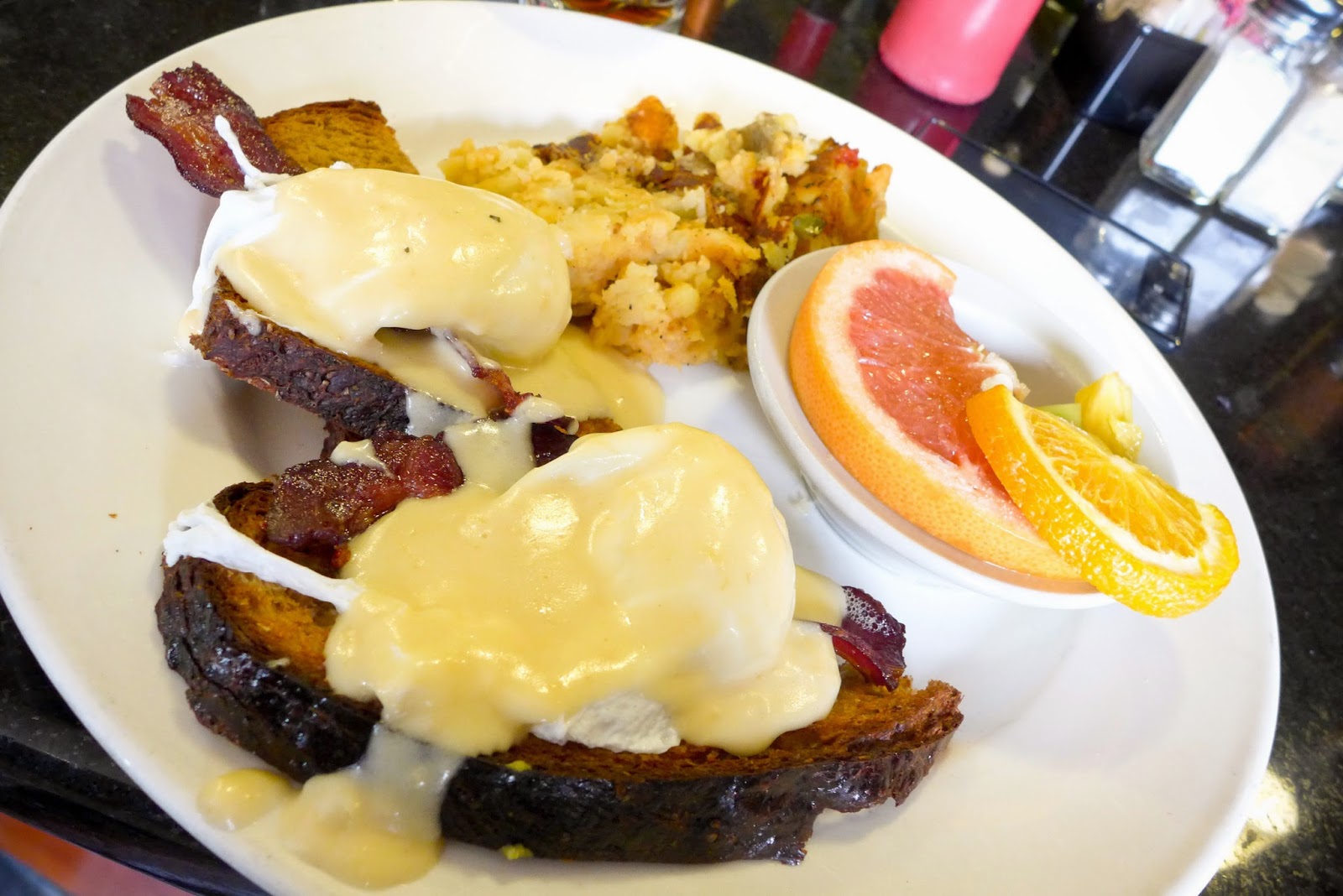 Stoneface Dolly's - Montreal Food Pictures