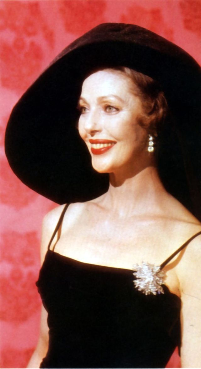 35 Glamorous Color Photos of Loretta Young From Between the 1930s and ...