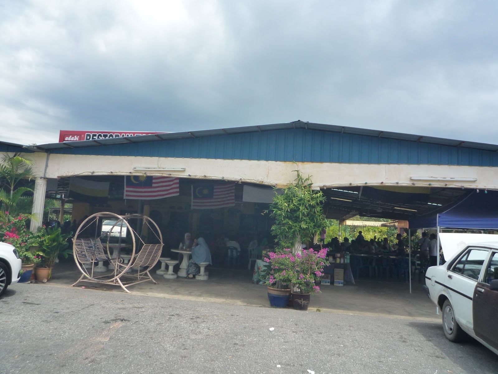 ...kita makan, makan, makan dan makan lagi!!: Ikan bakar air tawar di ...