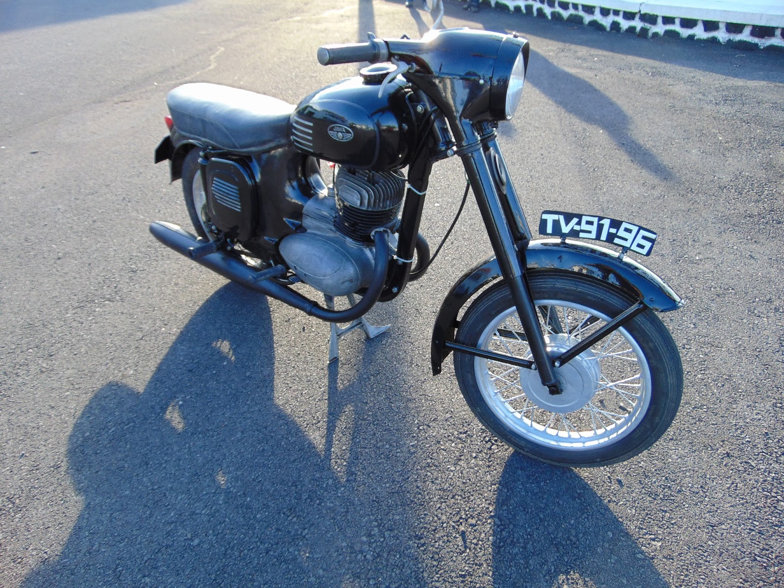 MOTORIZADAS NOS AÇORES: JAWA 250