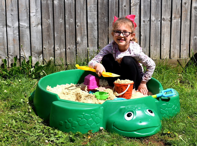 Tantrums To Smiles: Little Tikes - Turtle Sandbox **REVIEW**