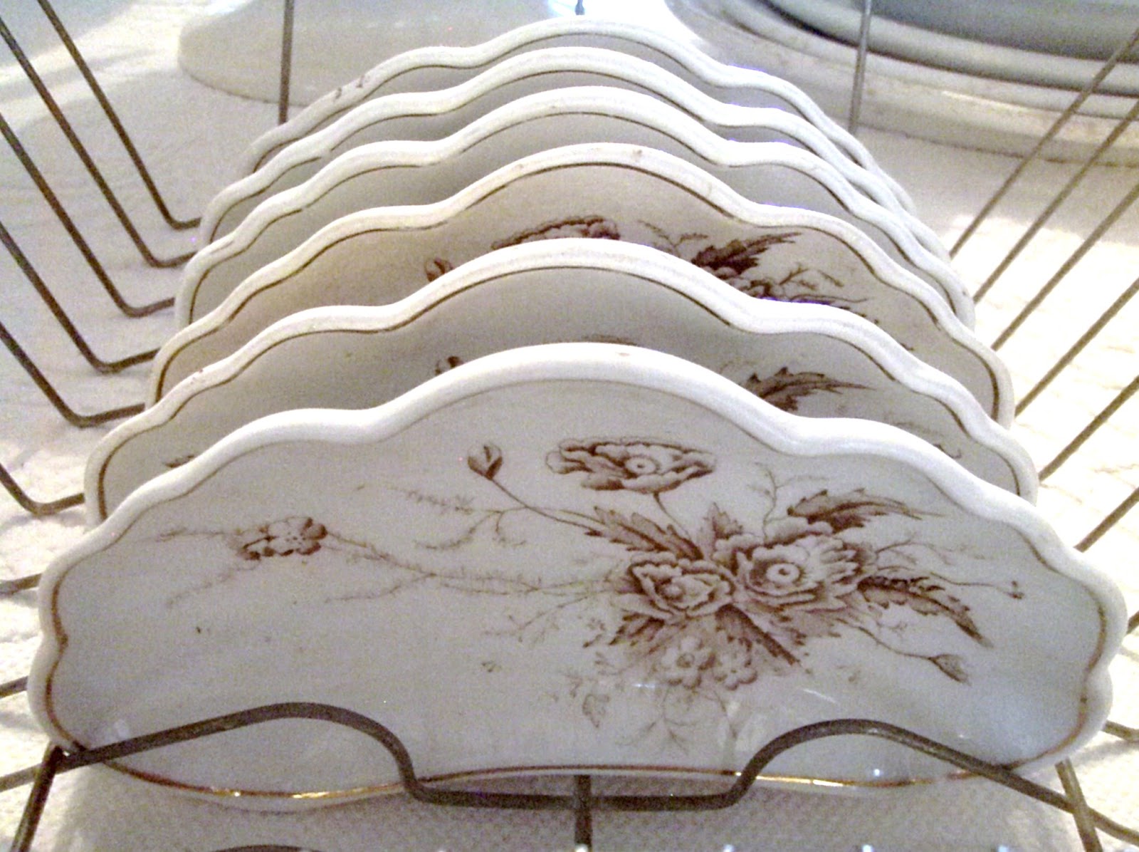 Cabin & Cottage : Dish Racks