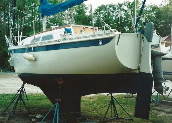 Ericson 25, Oystercatcher: Ericson 25, Gallery, On the Hard