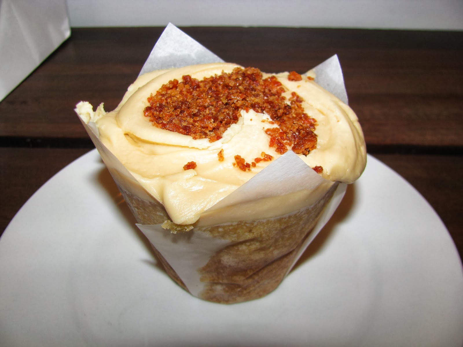 Corrie Food: Flapjack Cupcake @ Baked & Wired - Washington, D.C.