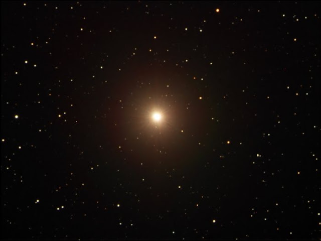 Almach, Sistem Empat Bintang yang Saling Mengorbit - Info Astronomy