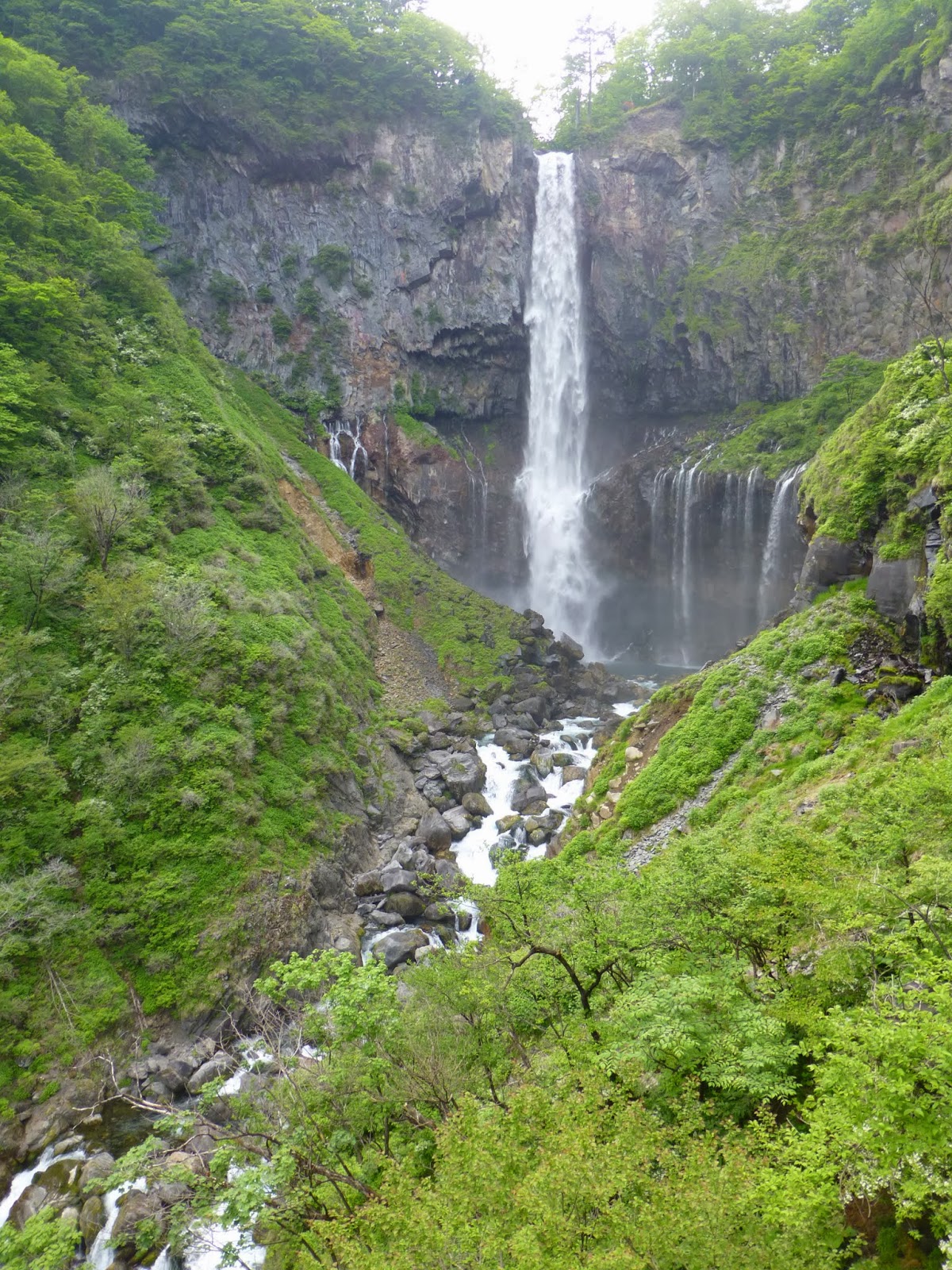 Chaos and Kanji: A brief stop at Kegon Waterfall in Nikko