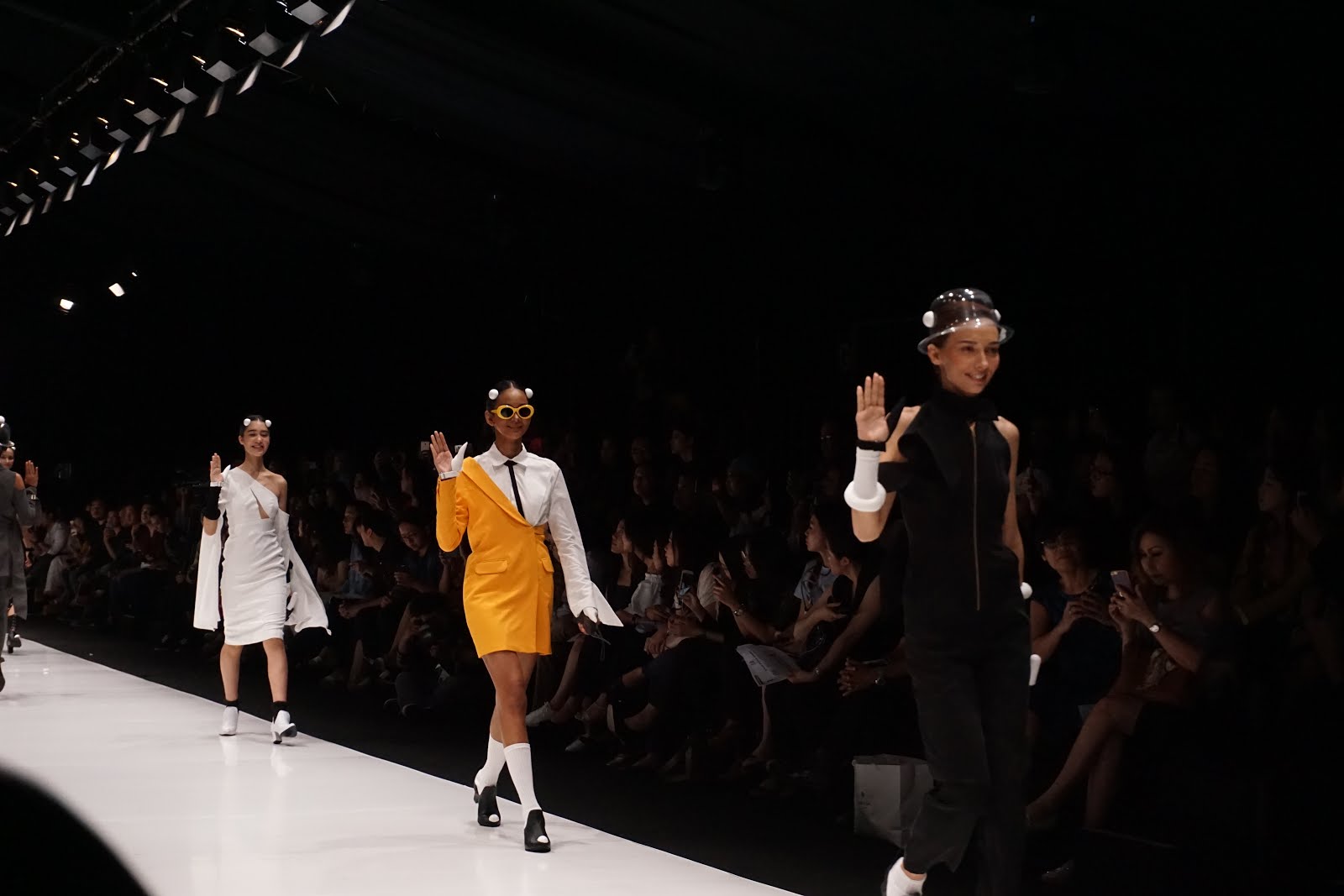 [Fashion]: JFW 2018 Show Recap - Stevie Wong