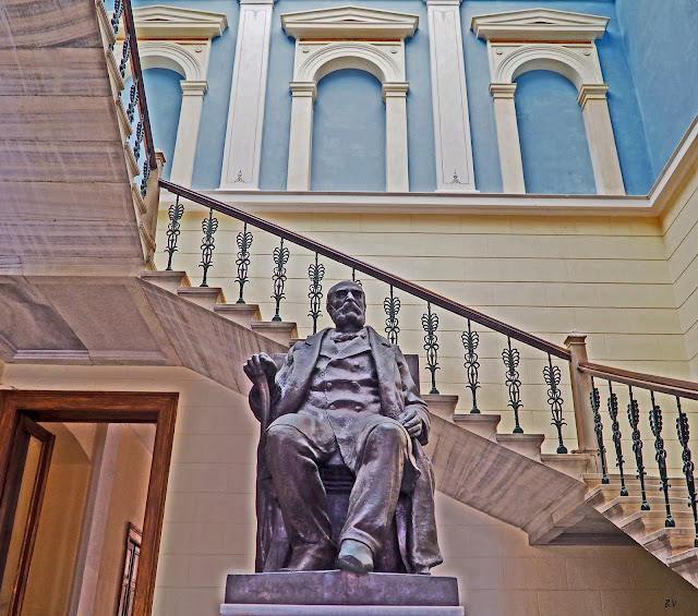 Στο Δημαρχειο της Ερμουπολης