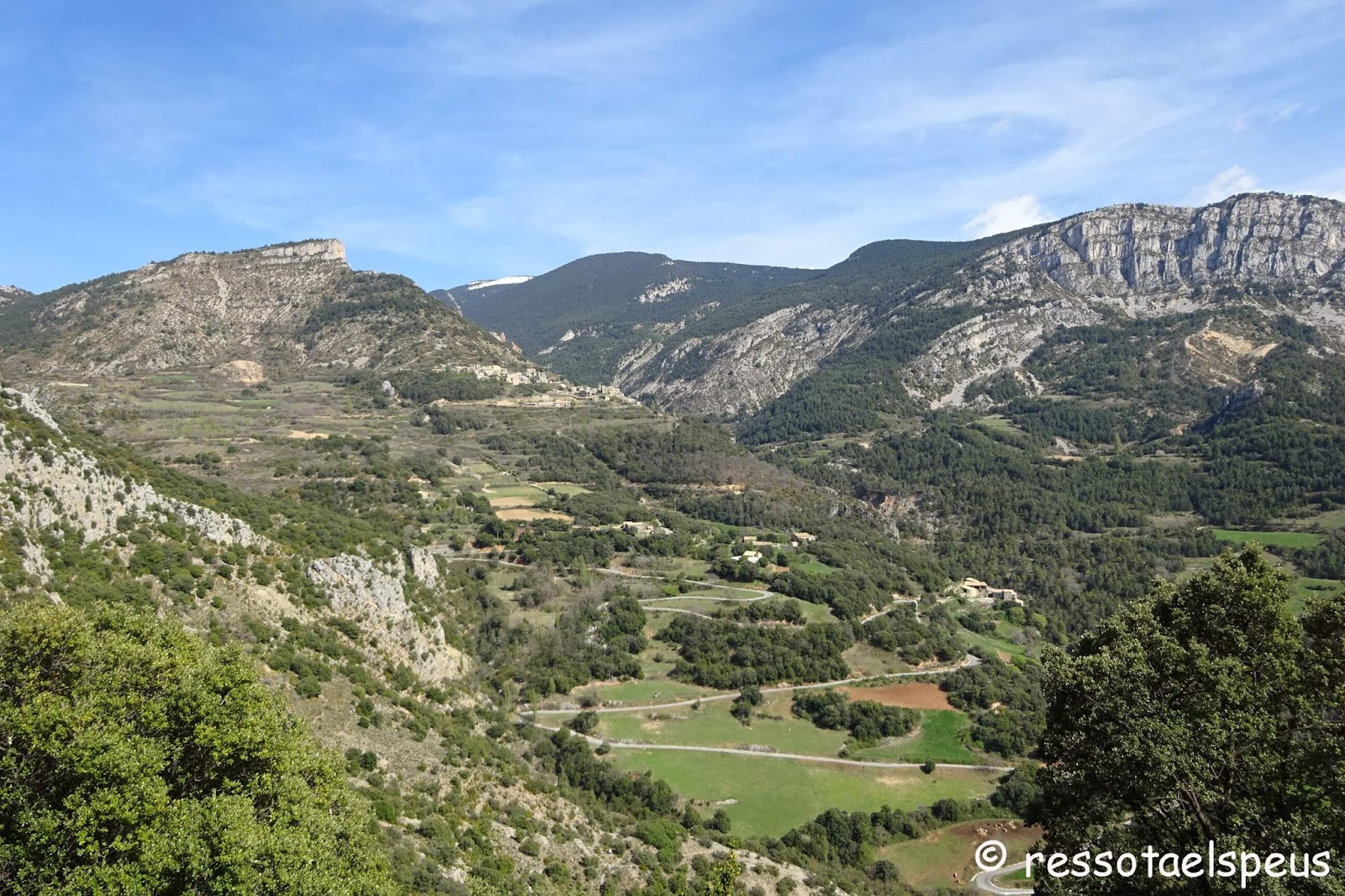 res sota els peus: Ruta circular al roc de Galliner, a la muntanya d'Alinyà