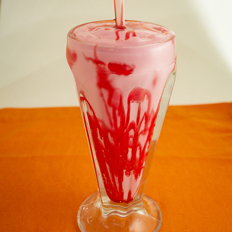 Gastronomia RGB : O Bartender-Milkshake de Morango