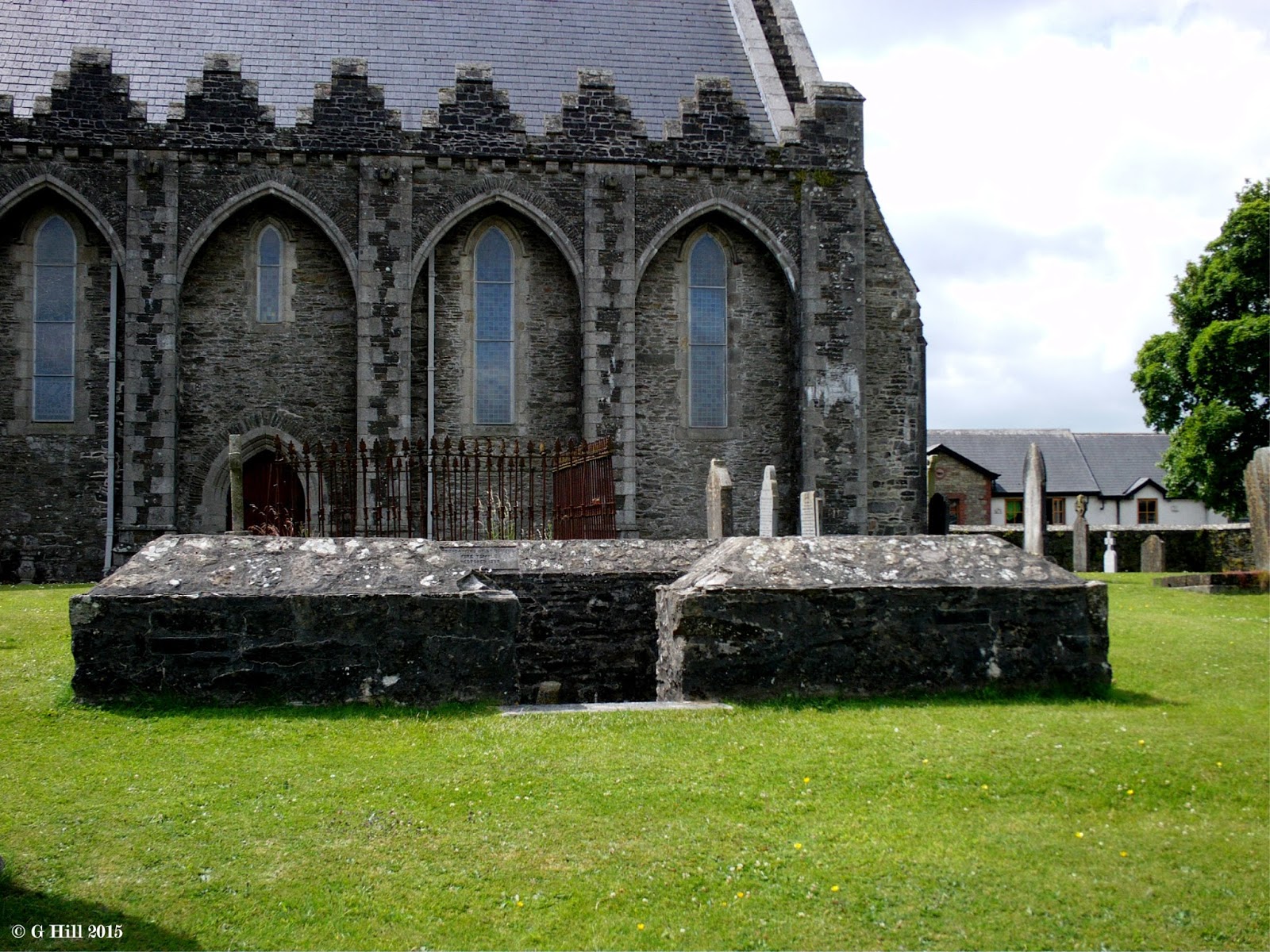 Ireland In Ruins: St Brigid's Fire Temple & Round Tower Co Kildare