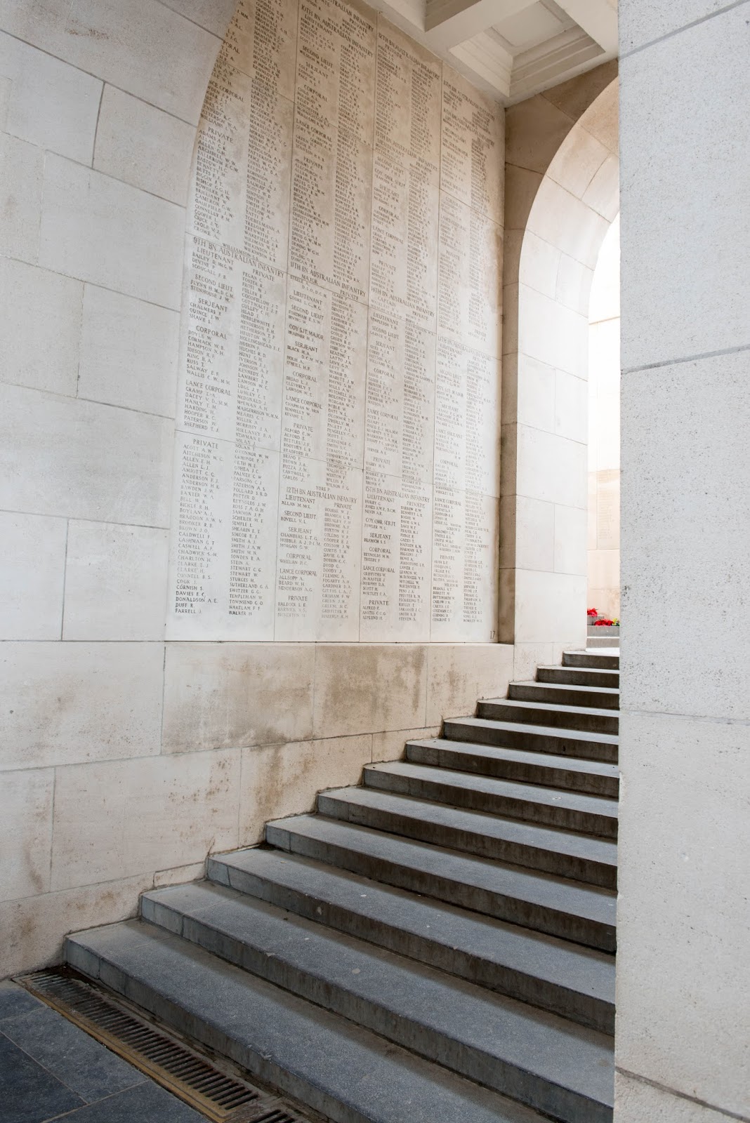 De Ontdekking van het Licht: Trappetje
