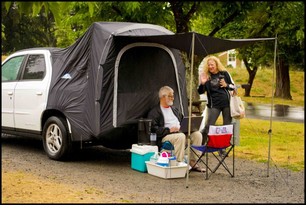 Hello USA: pontiac aztek tent