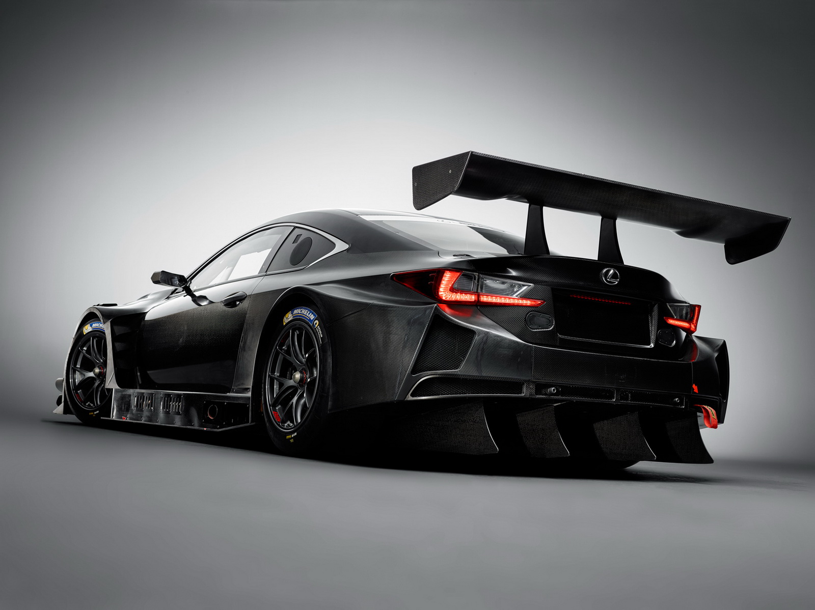 Lexus RC F GT3 Reporting For Racing Duty In Japan And In USA - Types cars