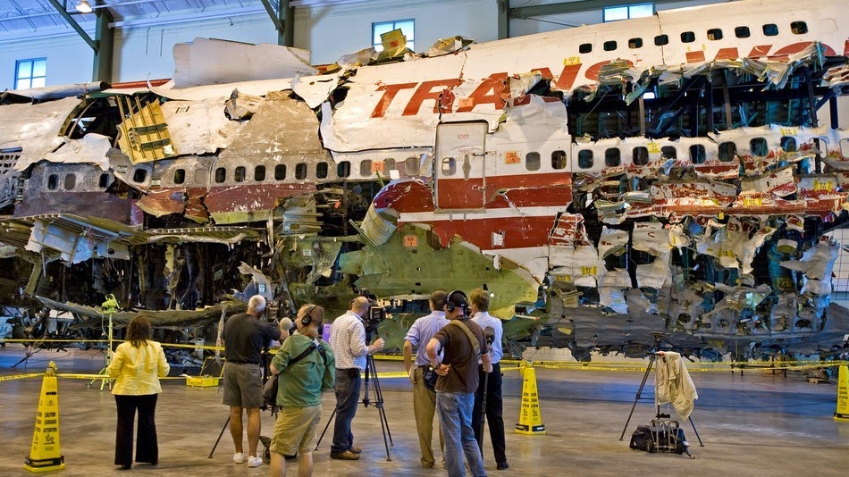TWA Flight 800 - United Airlines 800 Number - Airlines Online Database