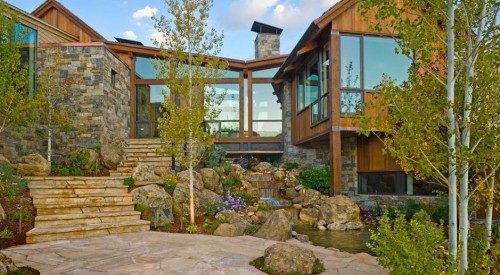 home design minimalist: Watercourse Stones House Gabled Architecture