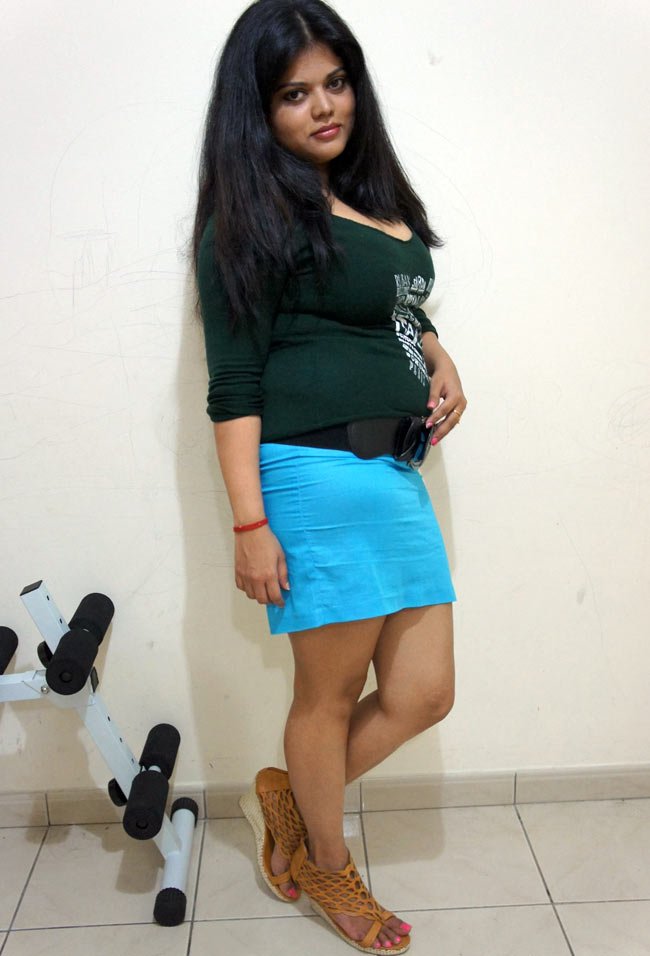 Beautiful Indian Girl Neha ~ Beautiful Female Personalities